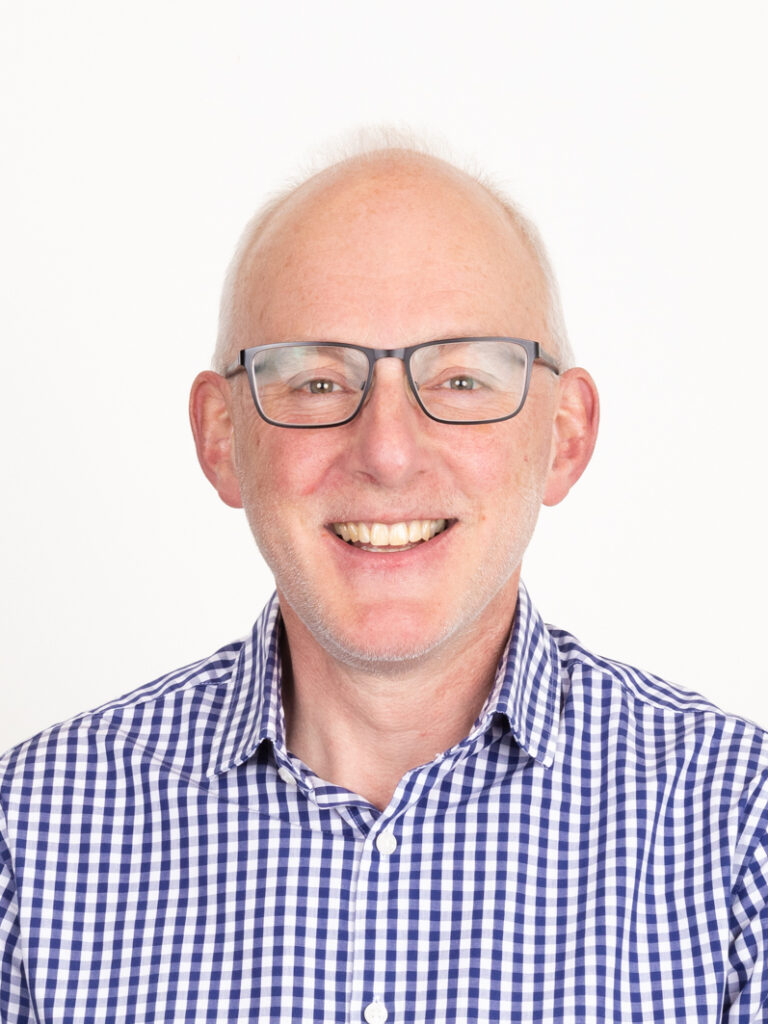 Angus Thompson named PSA MIMS Credentialed Pharmacist of the Year ...