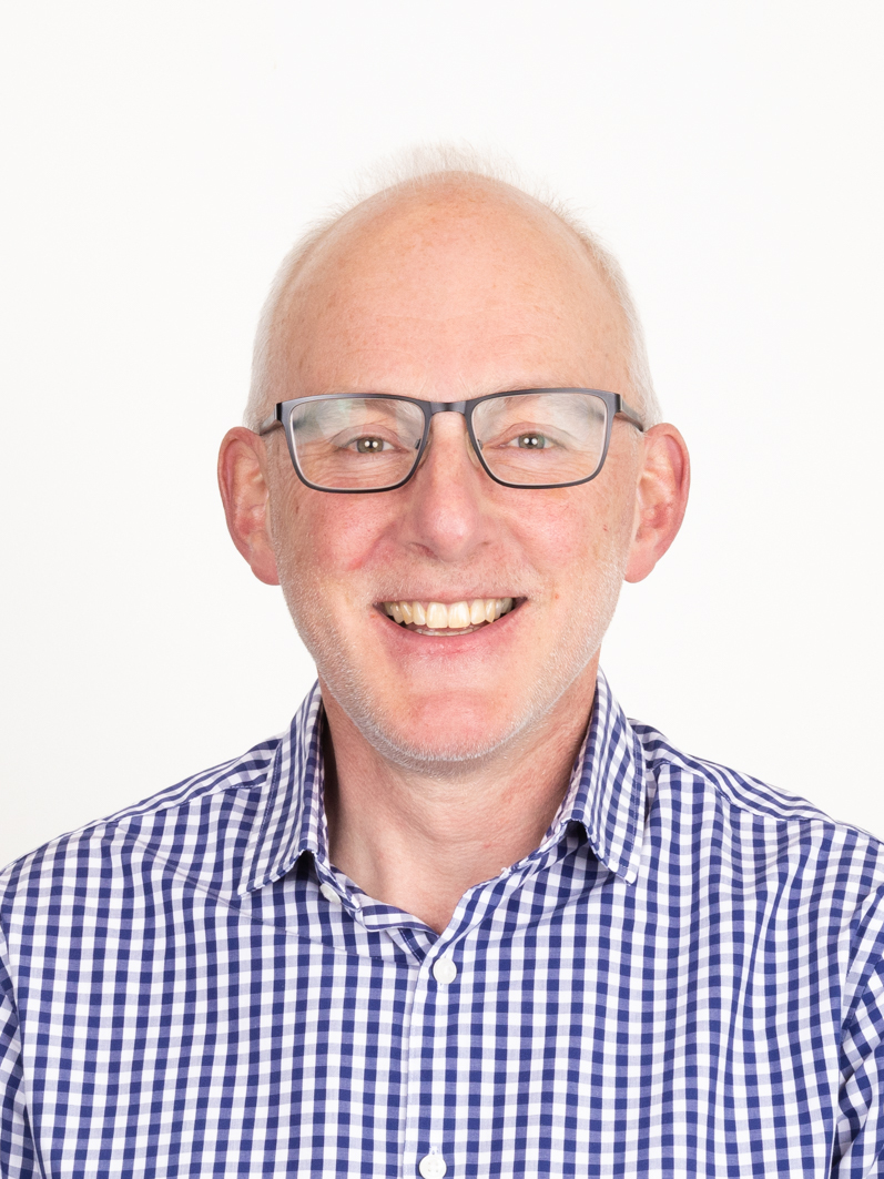 Angus Thompson named PSA MIMS Credentialed Pharmacist of the Year ...